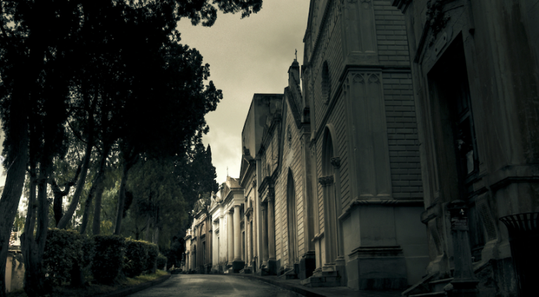 Il Cimitero Monumentale: un museo a cielo aperto dove è sepolta la ...